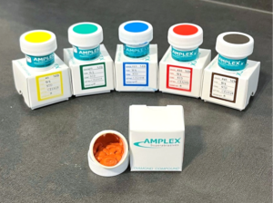 Thermal Conductivity of Diamond Pastes